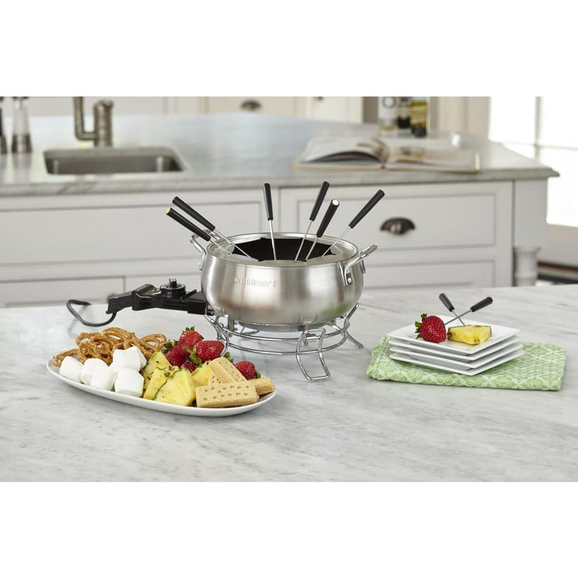 This 3-quart electric fondue pot set is perfect for chocolate, cheese ...
